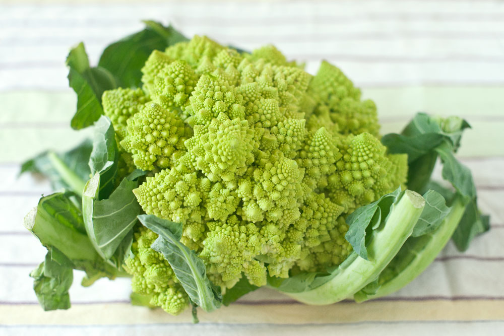 Broccolo Romano a Punta (circa 1,3 kg l'uno) - Faic - a casa tua